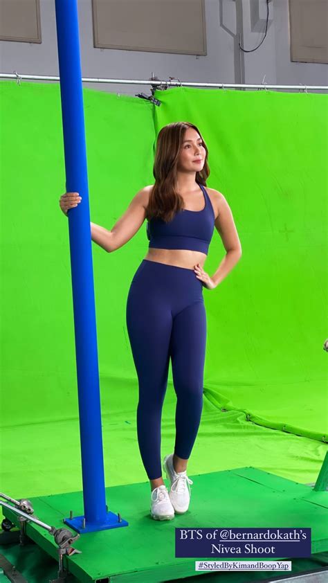 Kathryn Bernardo Scrolller