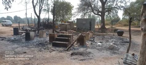 အာဏာသိမ်း ၂ နှစ်ပြည့် နောက်ပိုင်း နိုင်ငံအနှံ့က အစုလိုက် အသတ်ခံရမှုများ Bbc News မြန်မာ