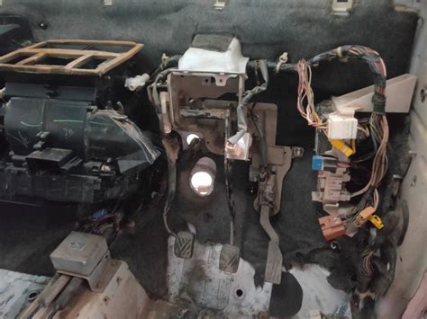 Wiring Gets Disconnected Electronics Go Bonkers Is It The Car Or