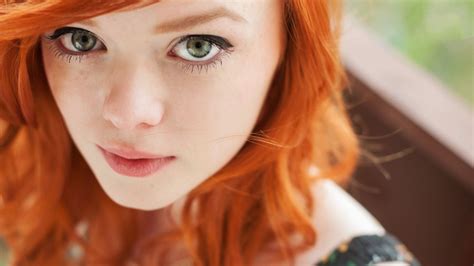 Selfie De Garota Ruiva Gostosa