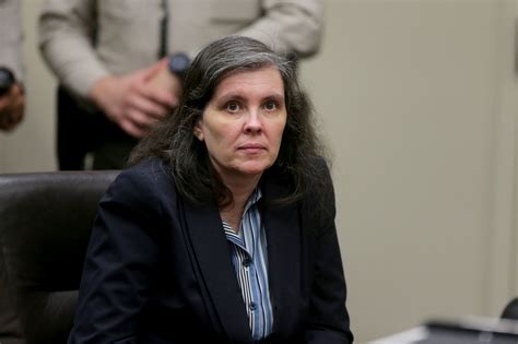 КЪЩАТА НА УЖАСИТЕ Какво се случва с децата държани в плен от родителите си ВИДЕО Nova