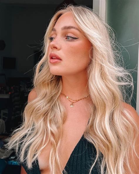 Picture Of Karissa Duncan