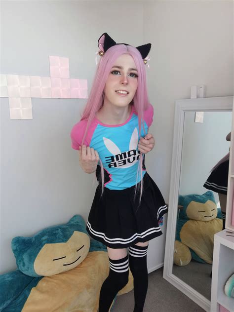 [self] Belle Delphine Cosplay Lol R Cosplay