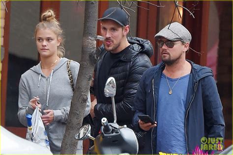 Leonardo Dicaprio And Nina Agdal Take A Mid Week Stroll Around Manhattan