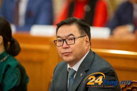 Ц Анандбазар Сайд дарга нар өөрчлөгдсөнөөр урсгал зардал нэмэгдэж байна