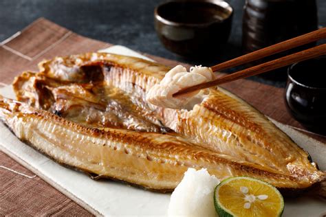 お魚定食がサッと完成！おいしくて頼もしい冷凍魚5選【時短×本格派】 特集・記事 Green Beans