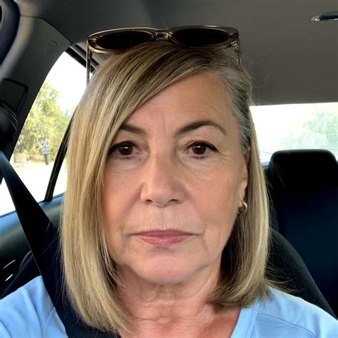 50 Off—perfect T For The Holidays 🎁 Sensa Quicklift Is The Trash