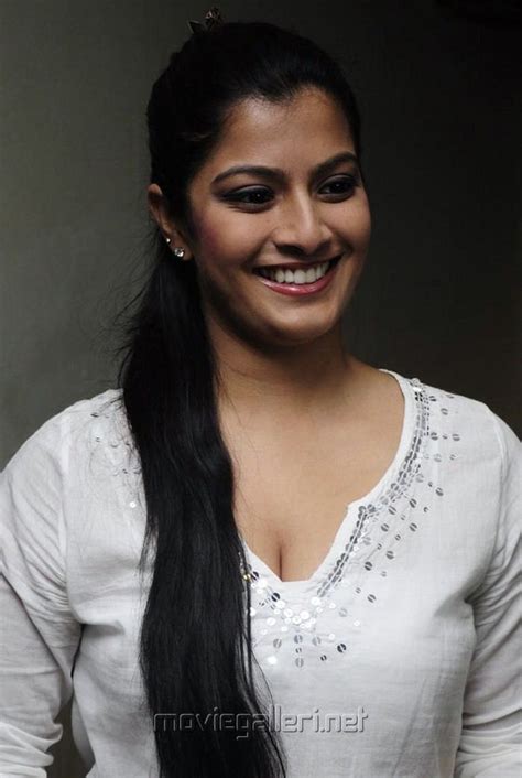 Varalakshmi Sarathkumar Mother Chaya