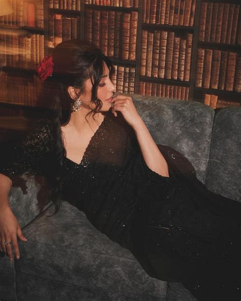 Shruti Hassan In A Black Lace Saree Shruti Hassan In A Black Lace Saree