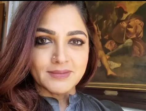 ரசிகர்களை ஏமாற்றிய குஷ்பூ அதிர்ச்சியில் கமெண்ட் செய்த நெட்டிசன்கள் Tamil Spark