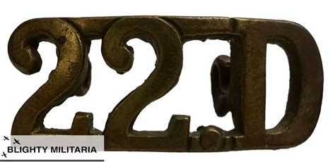 Original Ww2 22nd Dragoons Brass Shoulder Title 22d In Misc Other Badges