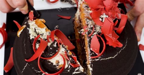 “이게 40만원 맛은…” 호텔 케이크 실물 후기 크리스마스 앞두고 화제