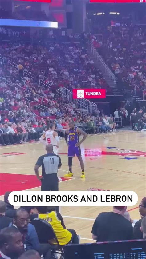 Ja Morant Với Pha Fake Dunk 360 Layup đổi Tay Của Mình 🤯 Đây Cũng Là