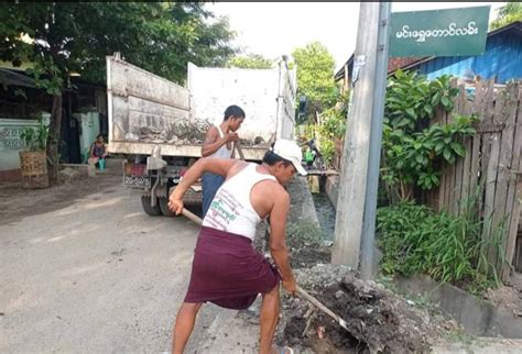 စလင်းမြို့ သန့်ရှင်းသာယာလှပစေရေးနှင့် ရေစီးရေလာကောင်းမွန်စေရန် စည်ပင်သာယာအဖွဲ့မှ လမ်း ဘေး ဝဲယာ