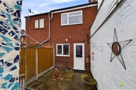 Mill Street Wem Shropshire Sy4 2 Bedroom Terraced House For Sale