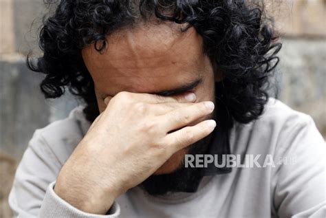 Tradisi Memakai Celak Mata Umat Muslim Yaman Republika Online