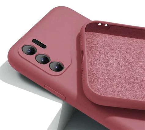 Silicone Case Elastyczne Silikonowe Etui Pokrowiec Xiaomi Redmi Note 10 5G Poco M3 Pro Bordowy