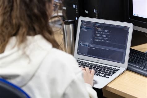 School Of Computer And Engineering Sciences University Of Chester