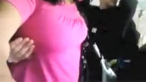 Boobs Touch In Bus Porn Videos