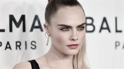 Cara Delevingne Recibe El Apoyo De Su Hermana Poppy Ante Su Preocupante