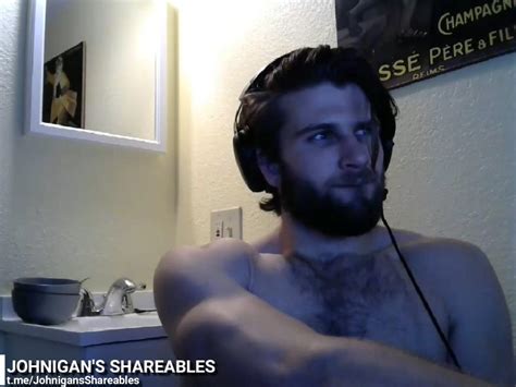 Cam Model Turned Video Game Streamer ThisVid
