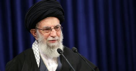 Jamenei Dice Que Eeuu Tiene El Brazo Manchado Hasta El Codo De Sangre