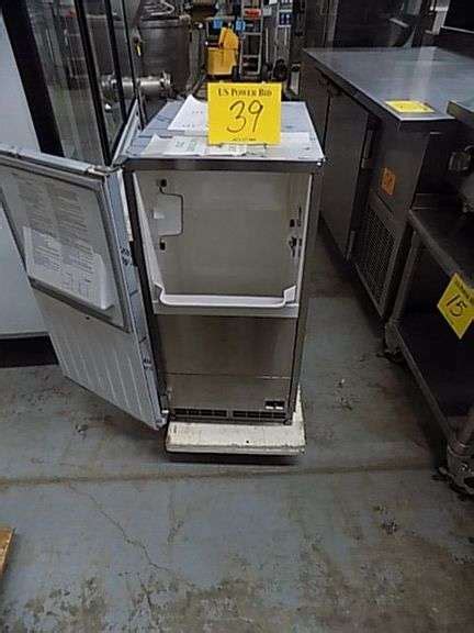 Perlick 15 Signature Series Cubelet Ice Maker Us Power Bid