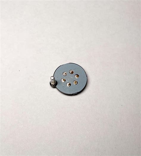 Cracking Open The Big Zebra Sc700d Disassembled Rflashlight