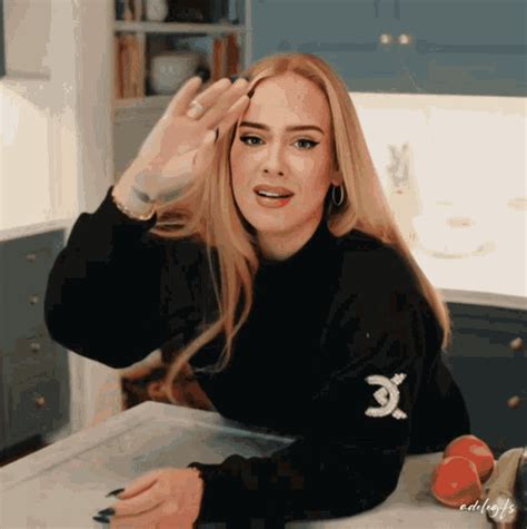 Adele  Adele  탐색 및 공유