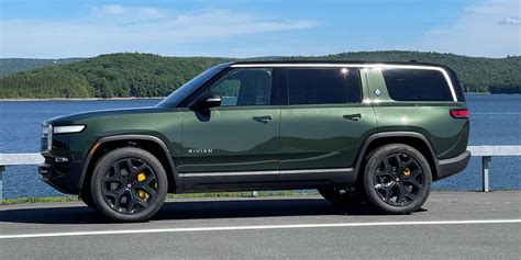 Rivian R1s Review And 1st Drive The Best Suv Ever Made Electrek