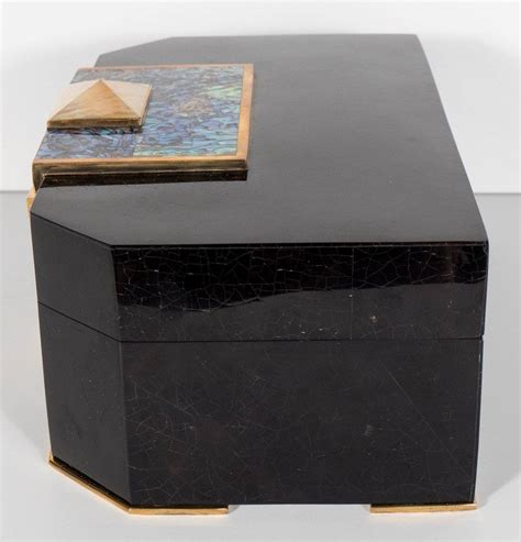Blacktab Shell Box With Kabibi And Tahiti Shell Inlays With Brass Trims At 1stdibs Kabibi Shell