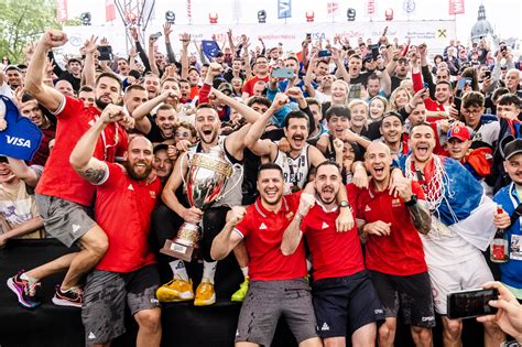 Ослободи Србију Ако ти је доста лажи и преваре пљачке и беде националне срамоте и понижења