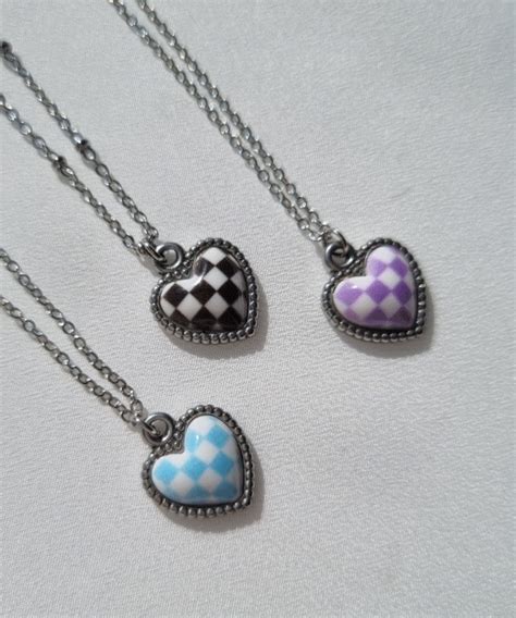 체커보드 체크 하트 써지컬 목걸이 우정 학생목걸이 에이블리