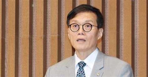 머니s포토 이창용 고금리 장기화 우려 한은 유동성 공급 역할 강조