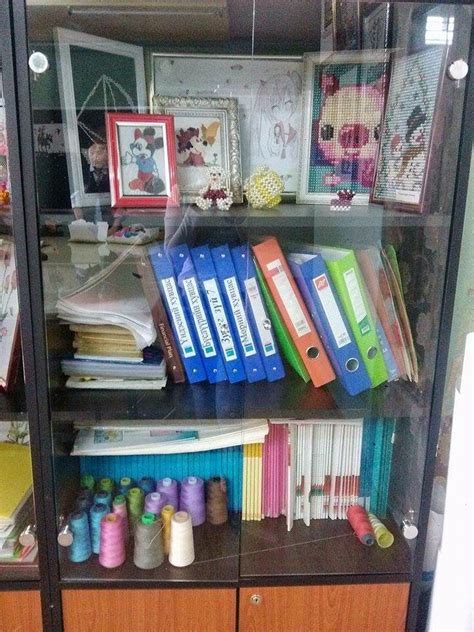 бидний хүндлэн дуурайх багш Багшийн бүтээлийн сан буюу ангийн тохижилт