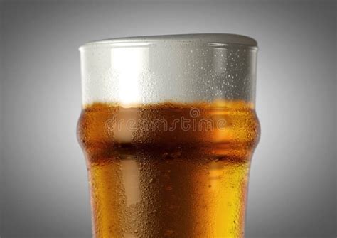 Imperial Pint Beer Pint Stock Image Image Of Fizz Golden 143893925