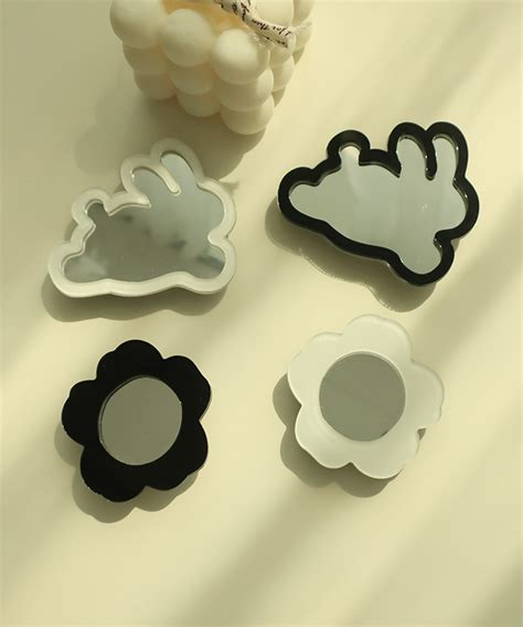 플라워토끼 거울 미러 스마트톡 에이블리