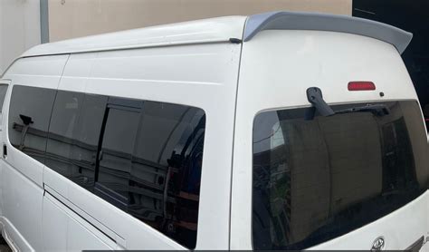 CARMATE Toyota Hiace 2014 -2019 "CM Style" Rear Wing - bodykits aero ...