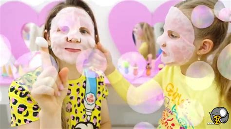 دیانا و رومابرنامه کودک دیانادیانا روما پارکینگ ماشیندیانا شودیانا