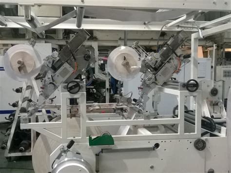 Non Stop Labelling System Intrex Non Stop Labelling System Intrex