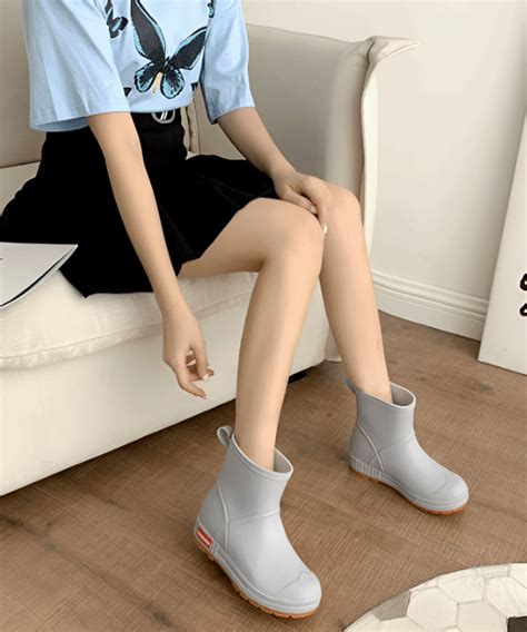 [장마철 사장강추]비 오는날도 끄떡없는 발편한 방수 장화 워커 둥근코 데일리 레인부츠 장마철 작업용 레인부츠 낚시 캠핑 해루질 갯벌 텃밭 작업용 엄마선물 아빠선물 장마 여름