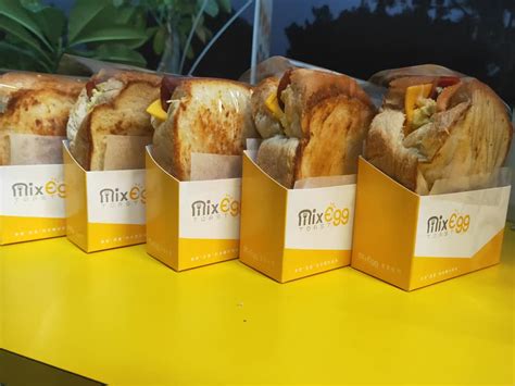 混蛋吐司 Mixegg 左營大路店 Added A New Photo 混蛋吐司 Mixegg 左營大路店