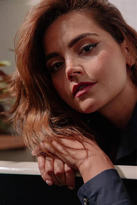 Jenna Coleman Scrolller