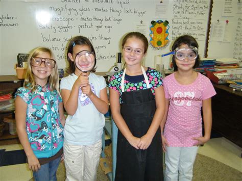 The Tellez Team Blog GIRLS LOVE SCIENCE TOO