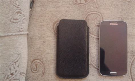 продавам самсунг галакси с4