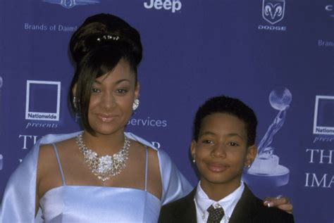 Blaize Pearman Age How Old Was Raven Symone Brother