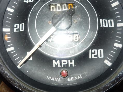 High Beam Indicator Lens Tr2 And Tr3 Forum The Triumph Experience