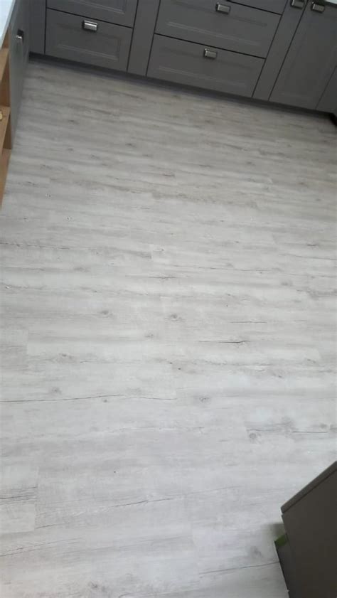 Vinyl Synthetic Spc Waterproof Flooring Thickness 5 Mm At Rs 150sq
