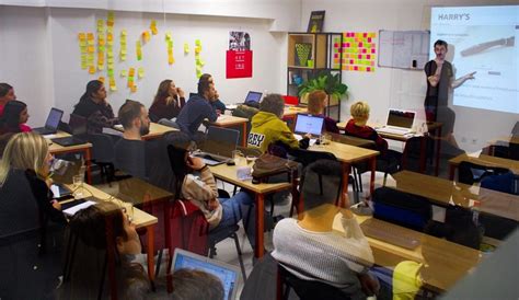 Лансиравме продукт на Pop Up курсот со Петар Ниновски · Brainster