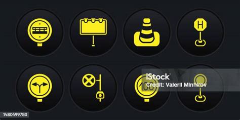 도로 병원 교통 카메라로 정지 표지판 속도 제한 교통 콘 빌보드 조명 도로 및 철도 건널목 아이콘에 포크를 설정합니다 벡터